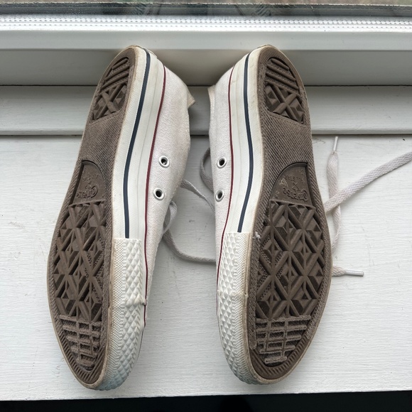 Converse | Shoes | White Low Top Converse | Poshmark